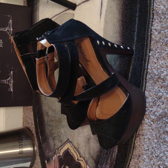 Qupid | Shoes | Qupid Studded Wooden Heel | Poshmark